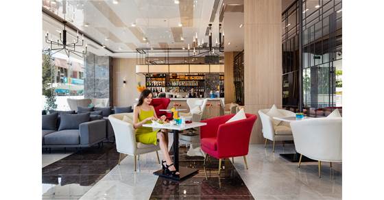 Sunshine Bistro & Bar - Khách sạn D'Qua